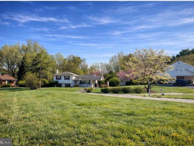 16725 Frontenac Ter, Derwood, MD 20855 | MLS #MDMC2226 | Compass
