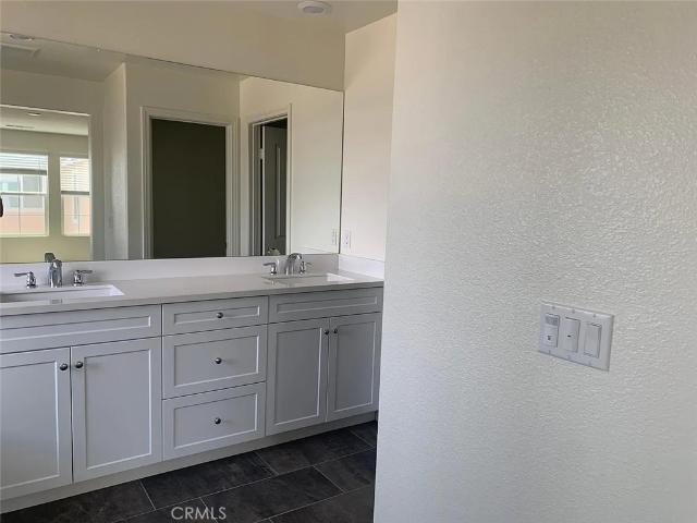 16725 Stags Leap