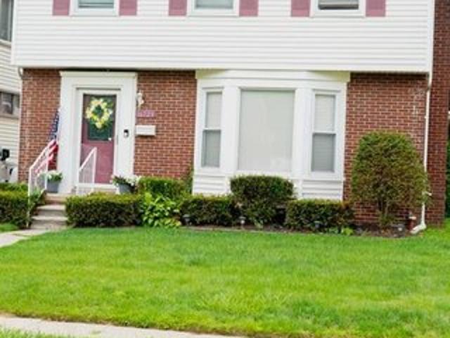 16729 Glastonbury Rd, Detroit, MI 48219