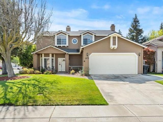 1672 Bailey Dr, Ripon, CA 95366