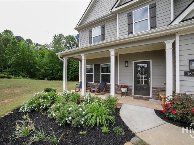 1672 Carriage Court