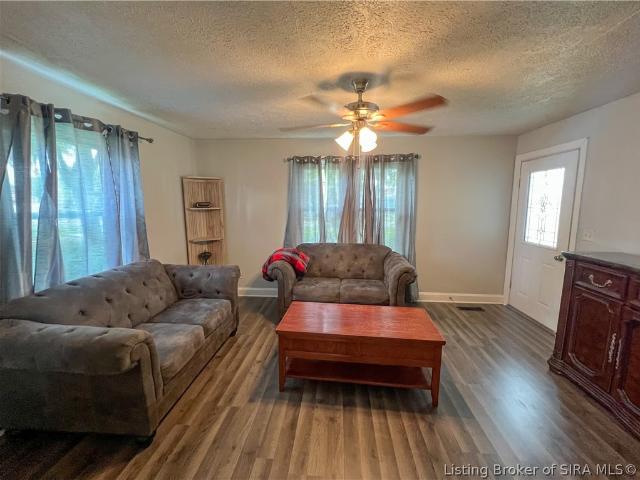 1672 Garretson Lane