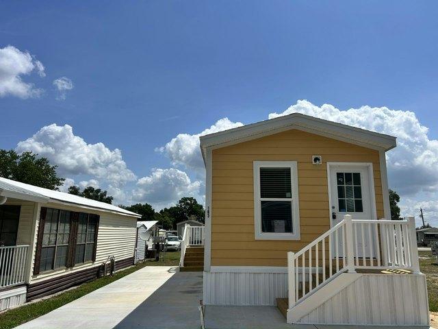 16731 US Highway 301 Unit SA163, Dade City, FL 33523