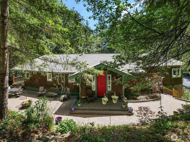 16732 th Ave SE, Maple Valley, WA 98038