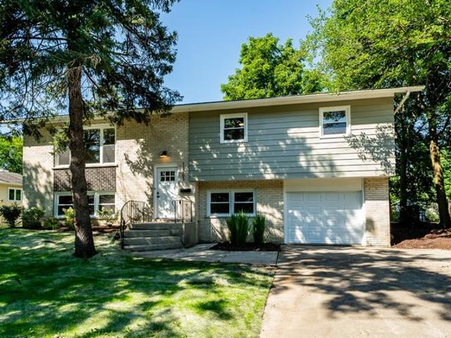 16736 Beverly Ave, Tinley Park, IL 60477