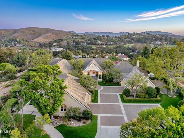 1673 Crown Ridge Ct, Westlake Village, CA 91362