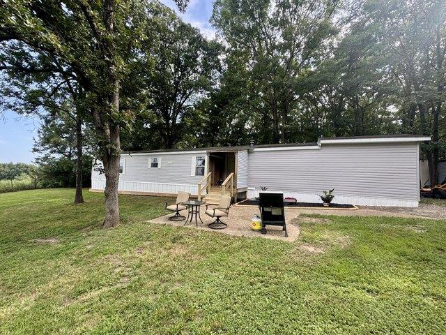 167 County Road 138, Higbee, MO 65257