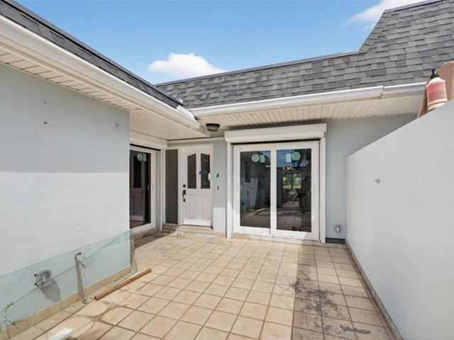 167 Boca Ciega Point Blvd N # 167, Saint Petersburg, FL 33708