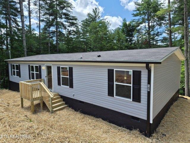 167 Balfour Dr, Harriman, TN 37748
