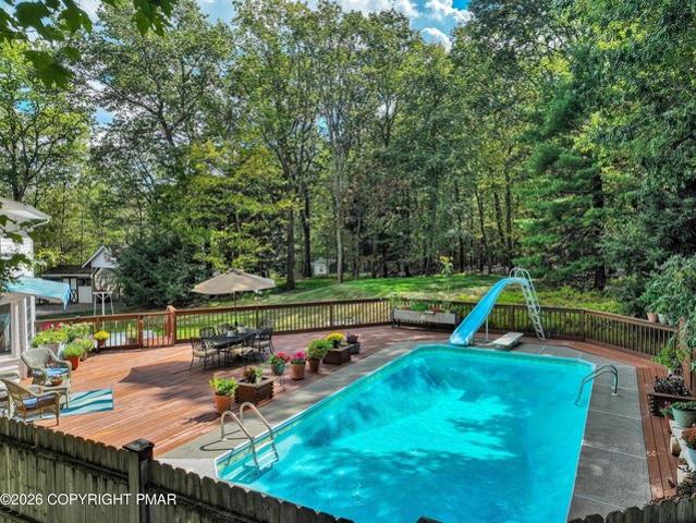 167 Balson Rd, Stroudsburg, PA 18360
