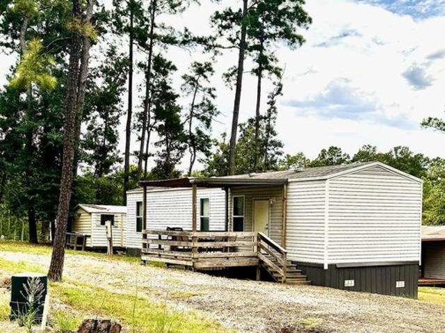 167 Bluejay Dr, Brookeland, TX 75931