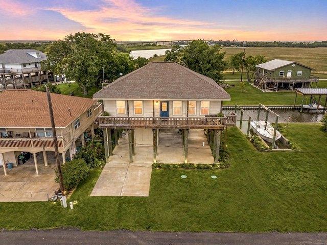 167 Garth St, Freeport, TX 77541