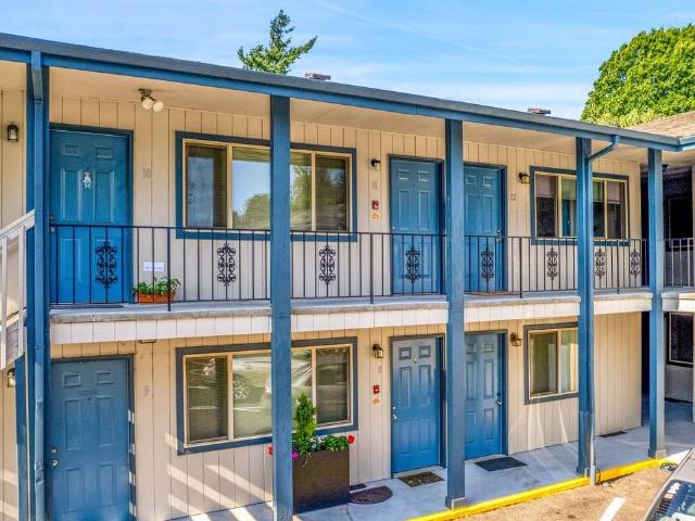 #167 FRANCIS STREET APARTMENTS 1 Bedroom Apartment for Rent at 3933 Se Francis St, Portland, OR 97202 Creston Kenilworth