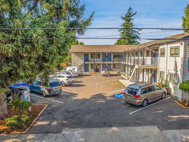 #167 FRANCIS STREET APARTMENTS 2 Bedroom Apartment for Rent at 3933 Se Francis St, Portland, OR 97202 Creston Kenilworth