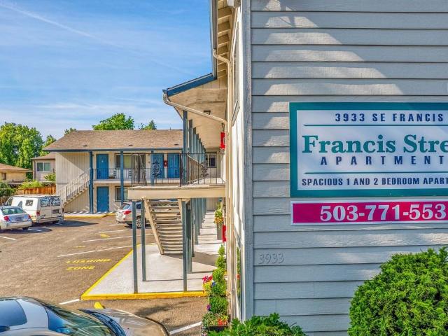 #167 FRANCIS STREET APARTMENTS 2 Bedroom Apartment for Rent at 3933 Se Francis St, Portland, OR 97202 Creston Kenilworth
