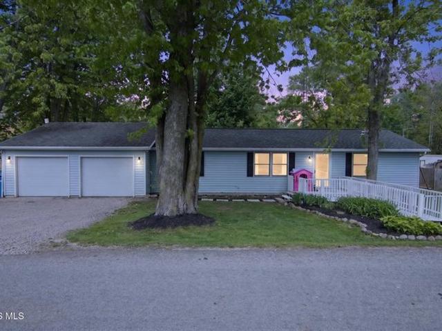 167 Hollywood Blvd, Montpelier, OH 43543