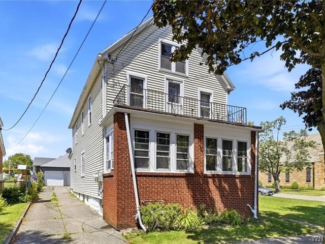 167 Laverack Ave, Lancaster, NY 14086