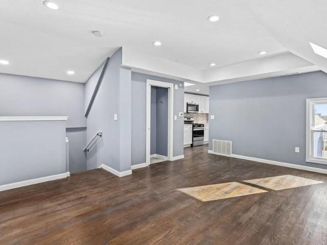 167 Lexington St, Unit 3, Boston, MA 02128 | MLS #73474