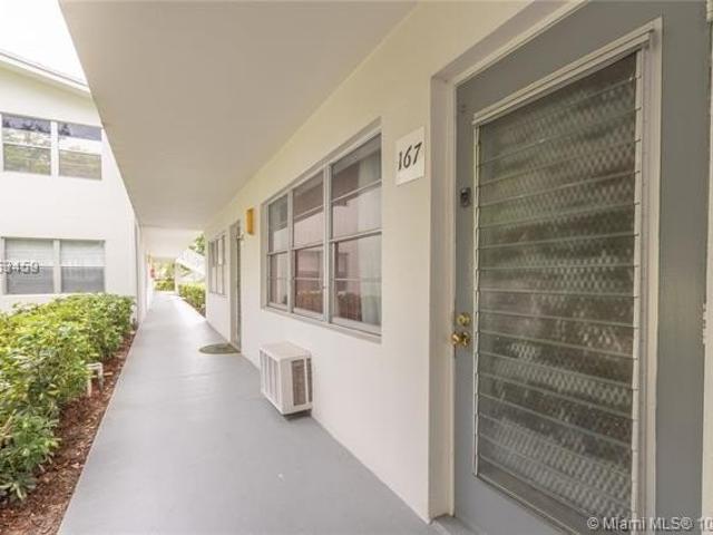 167 Lyndhurst L, Deerfield Beach, FL 33442
