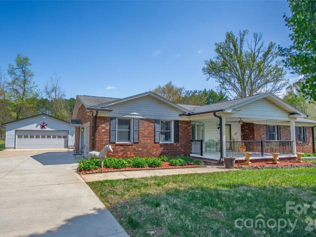 167 Southwood Dr, Statesville, NC 28677 | MLS #4367