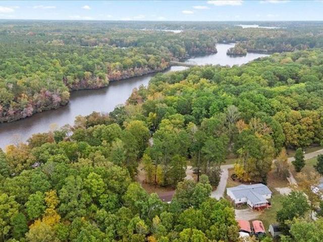 167 Spring Branch Dr, Macon, NC 27551