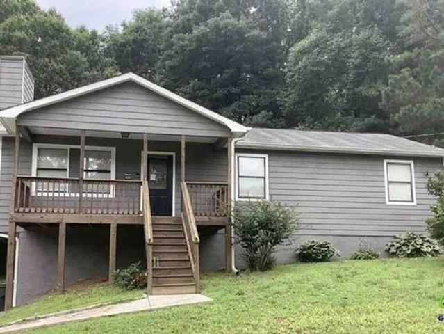 167 Pkwy Cir, Villa Rica, GA 30180