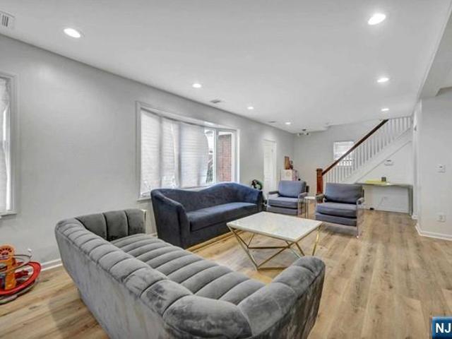 167 Rockwood Place