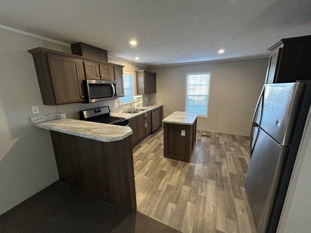 167 Washington Unit 167, Belleville, MI 48111