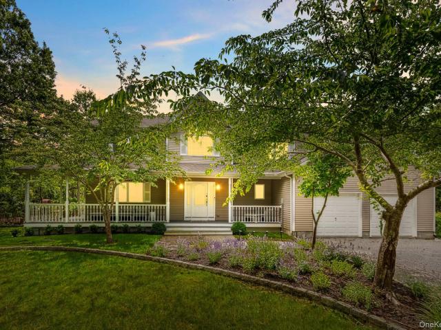 167 Tuckahoe Lane