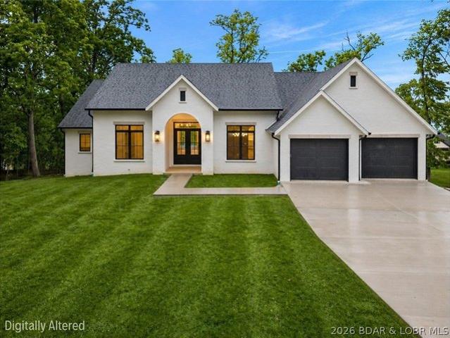 167 Turn Bridge Ln, Sunrise Beach, MO 65079