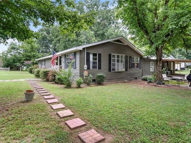 167 Tuscaloosa Ave, Berry, AL 35546