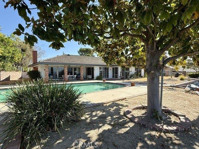 16840 Nanette St, Granada Hills, CA 91344