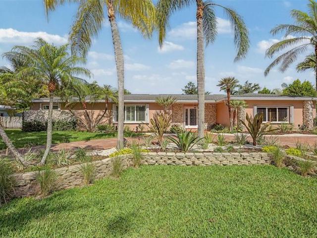 16842 SW 79th Pl, Palmetto Bay, FL 33157