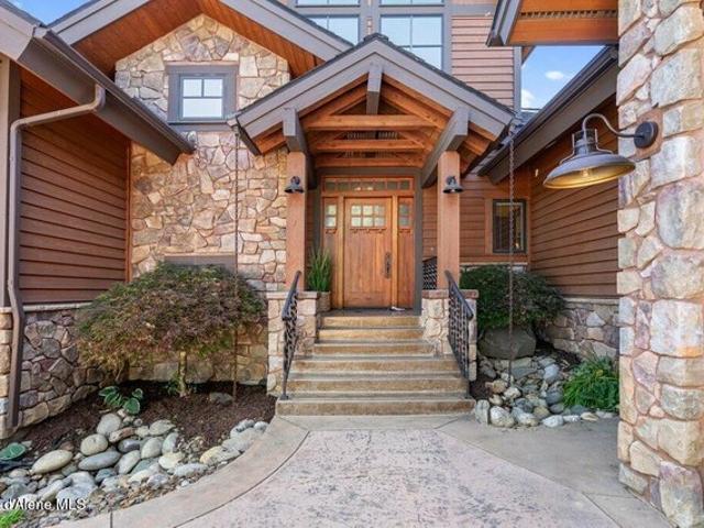 16845 S Spinel Ct, Coeur d'Alene, ID 83814