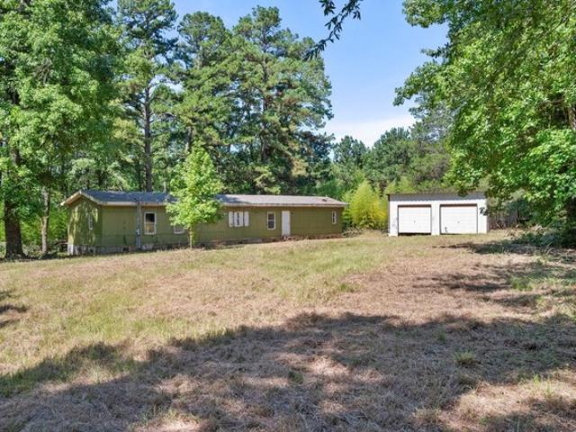 1684 An County Road 441, Palestine, TX 75803