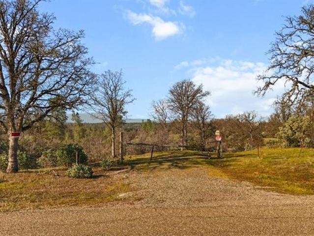 16850 Basler Rd, Cottonwood, CA 96022