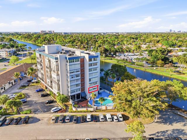 16850 S Glades Dr, Unit 2G, North Miami Beach, FL 33162 | MLS #B26002
