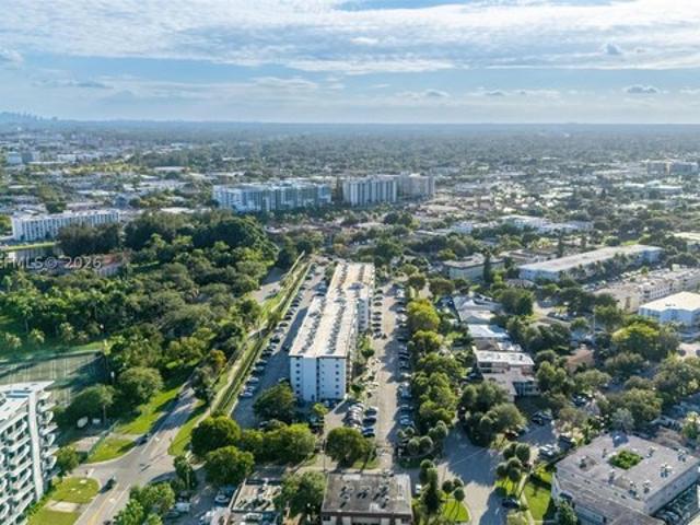 16851 NE 23rd Ave Unit A308, North Miami Beach, FL 33160