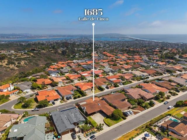 1685 Calle De Cinco