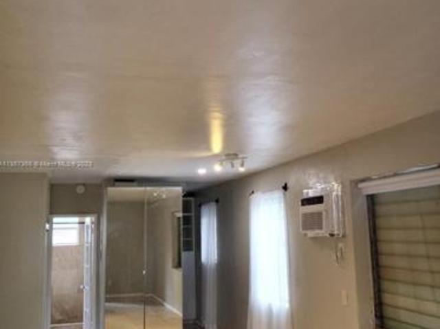 1685 Jefferson Ave #10, Miami Beach, FL 33139