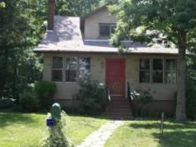$1685 / 3br Single family home near Downs Park Gibson Island area map