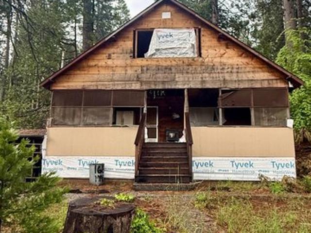 1686 Maple St, Arnold, CA 95223