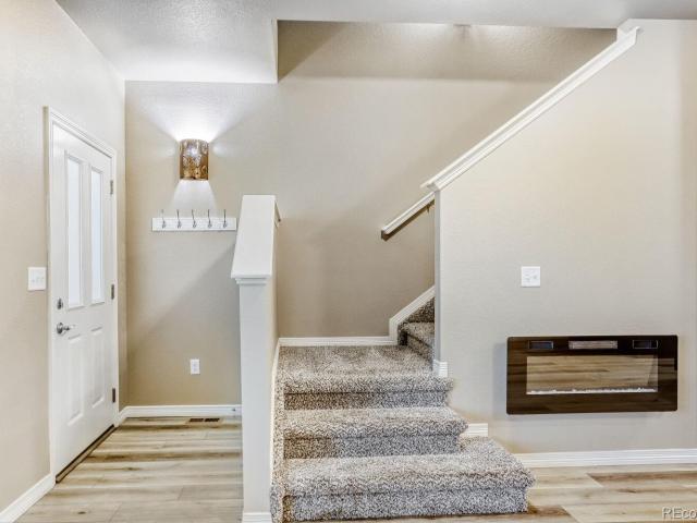 1686 Grand Avenue # 6