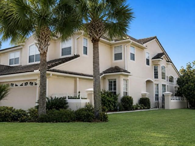 1686 SW Harbour Isles Cir Unit 102, Port Saint Lucie, FL 34986
