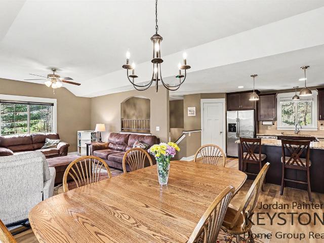 1687 Nature View Lane