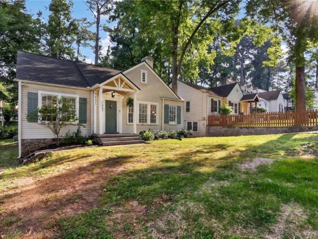 1687 Richland Road SW
