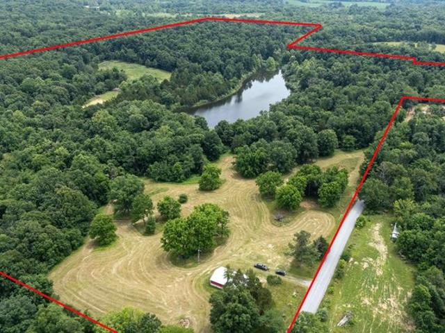 16880 Malone Rd, Thompsonville, IL 62890