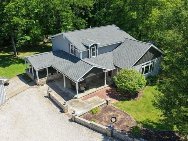 1688 MT Gilead Rd, Boonville, IN 47601