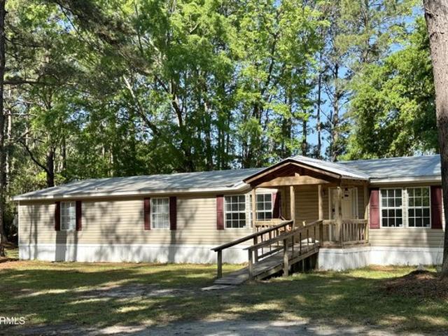 1688 Deloss Point Rd, Ridgeland, SC 29936
