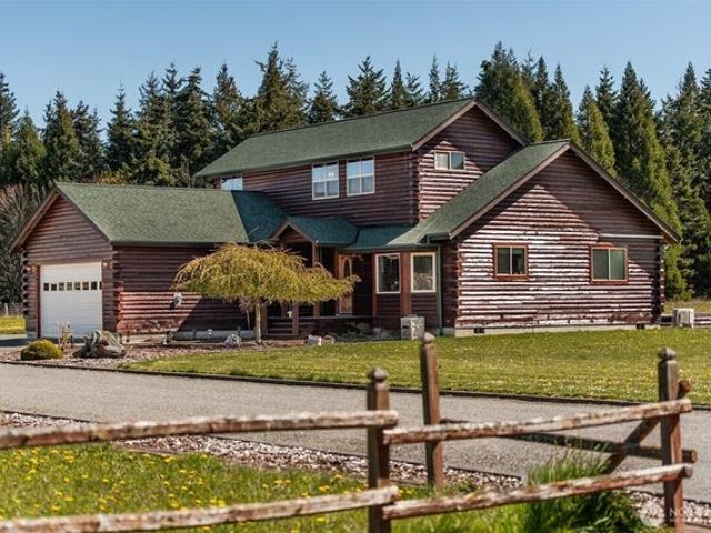 1688 Finn Hall Rd, Port Angeles, WA 98362